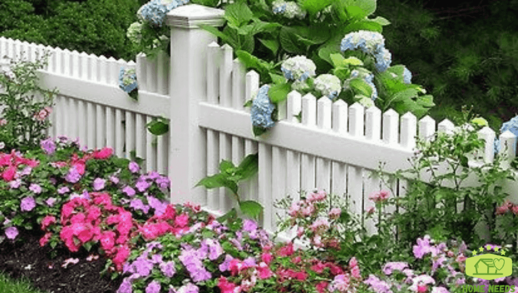 Best White Picket Fence Ideas 2021 for Your Backyard
